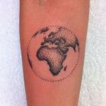 60+ Meaningful Earth Tattoos Designs For Environmentalist (2022) Small ...
