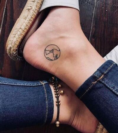 60+ Meaningful Earth Tattoos Designs For Environmentalist (2022) Small ...