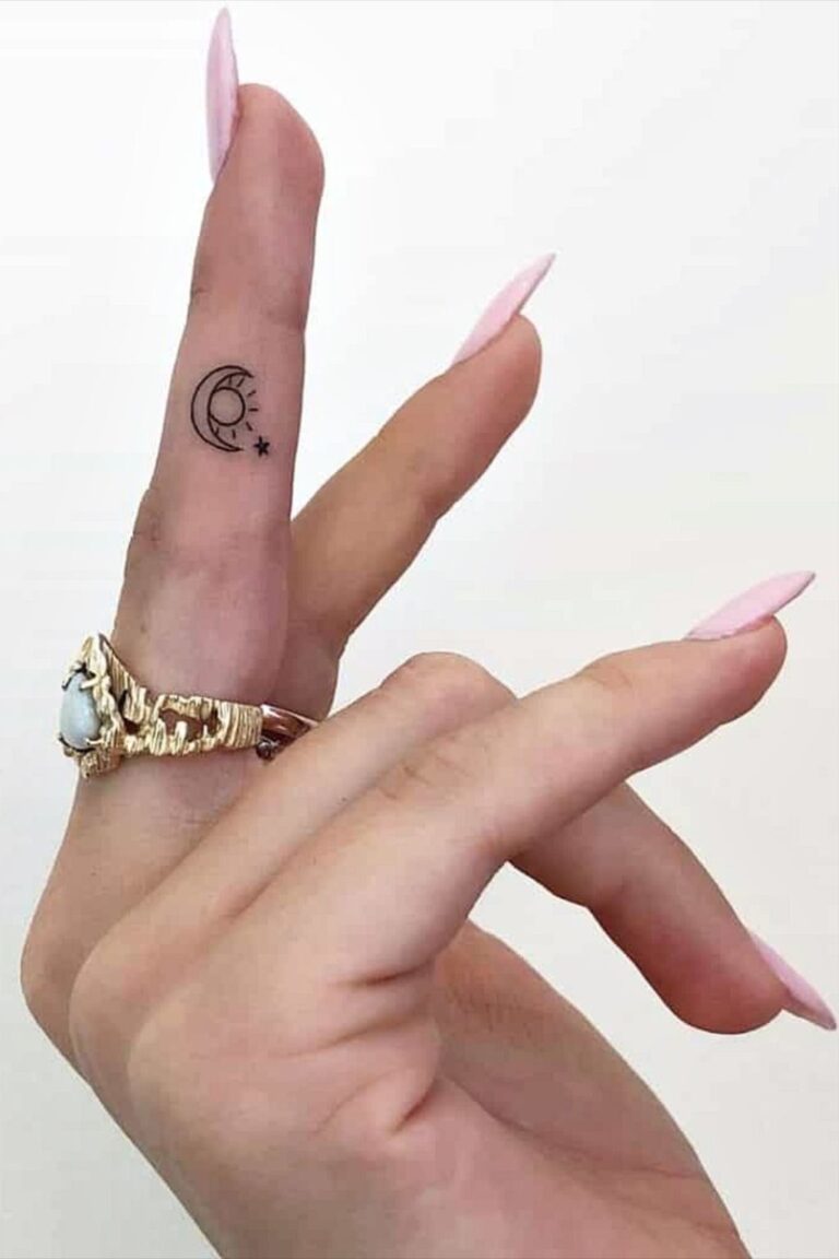 250+ Beautiful Aesthetic Tattoos Designs With Meanings (2023 ...