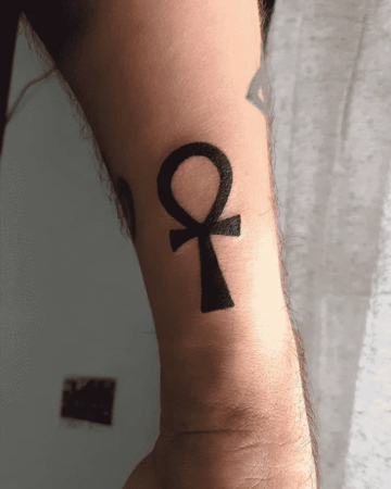 180+ Excellent Ankh Tattoo Designs with Meanings (2022) - TattoosBoyGirl
