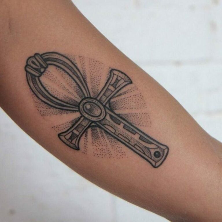 180+ Excellent Ankh Tattoo Designs with Meanings (2022) - TattoosBoyGirl