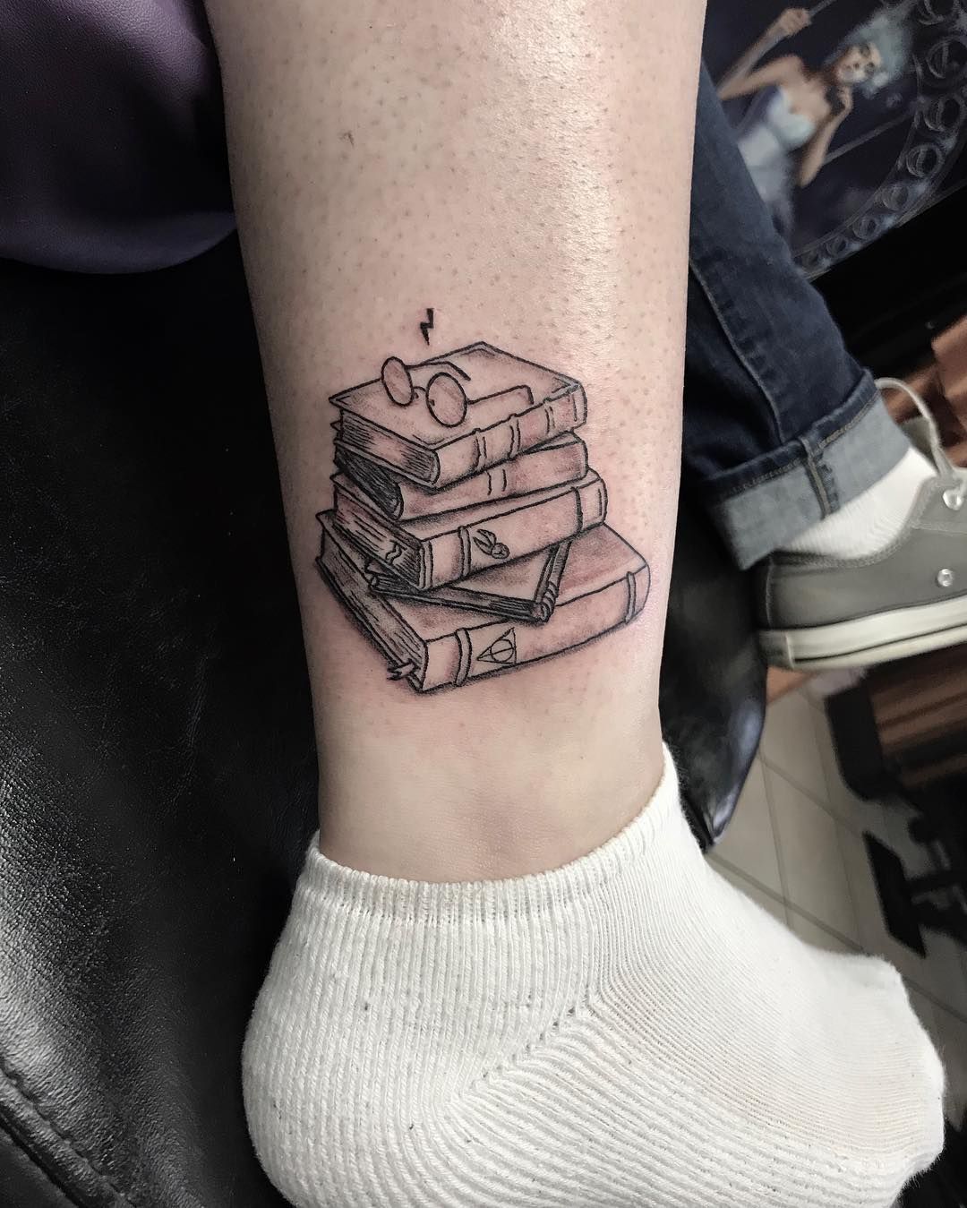 210+ Book Tattoo Designs For Literature Lovers (2022) - TattoosBoyGirl