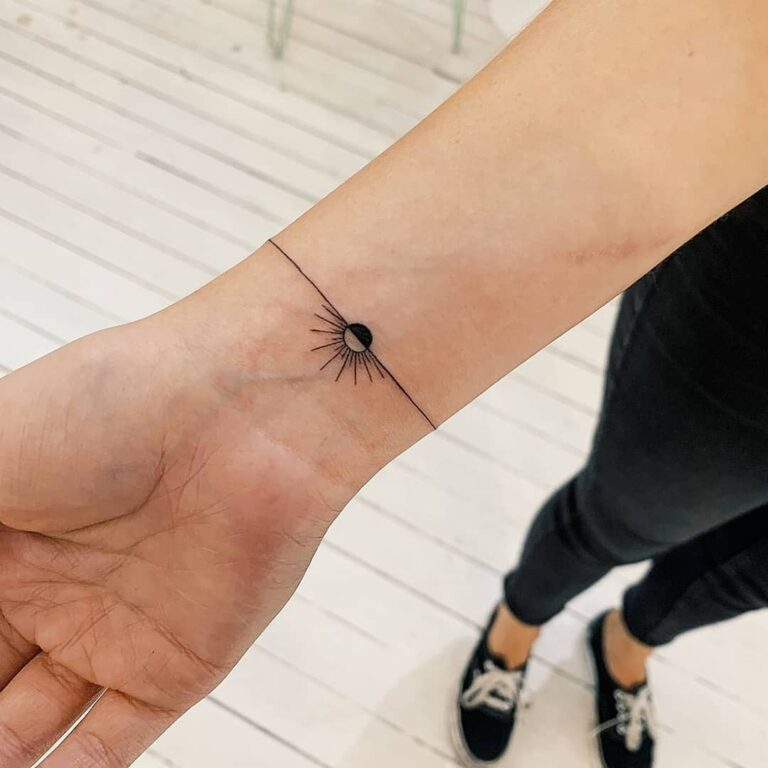 220+ Delicate Fine Line Tattoos Designs and Ideas (2022) - TattoosBoyGirl
