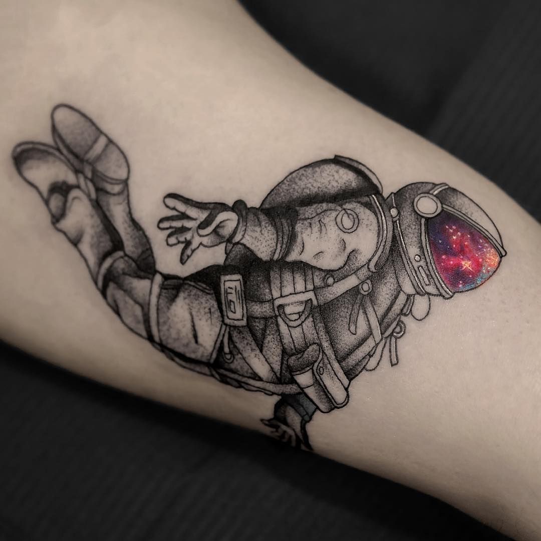 260+ Best Astronaut Tattoos Designs (2022) - TattoosBoyGirl