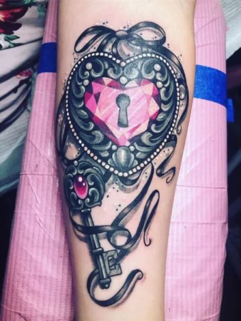 225+ Best Lock and Key Tattoos Ideas (2022) - TattoosBoyGirl
