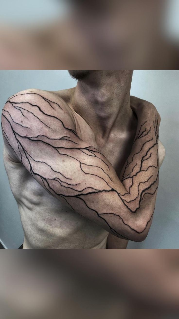 250+ Lightning Tattoos Ideas and Designs (2023) - TattoosBoyGirl