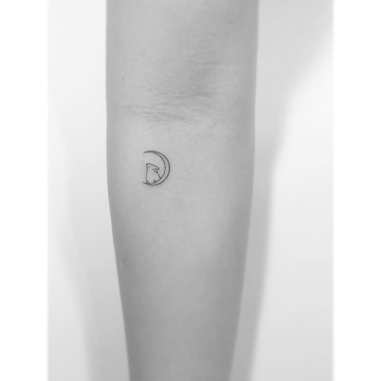 220+ Mouse Tattoo Designs and Ideas (2023) - TattoosBoyGirl