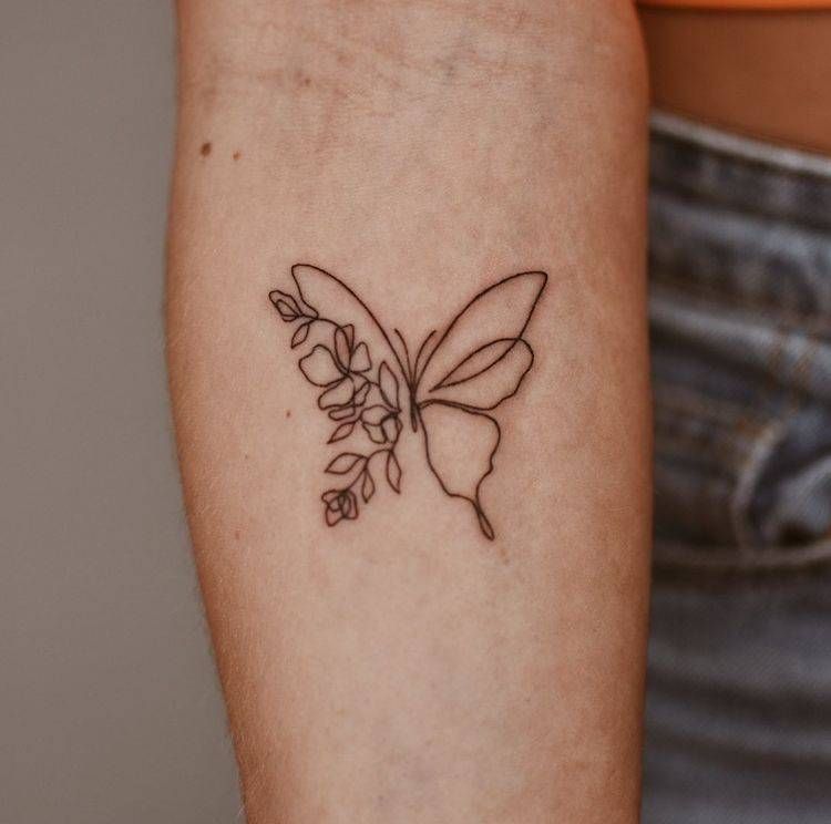 180+ Beautiful Birth Flower Tattoo Ideas (2024) - TattoosBoyGirl