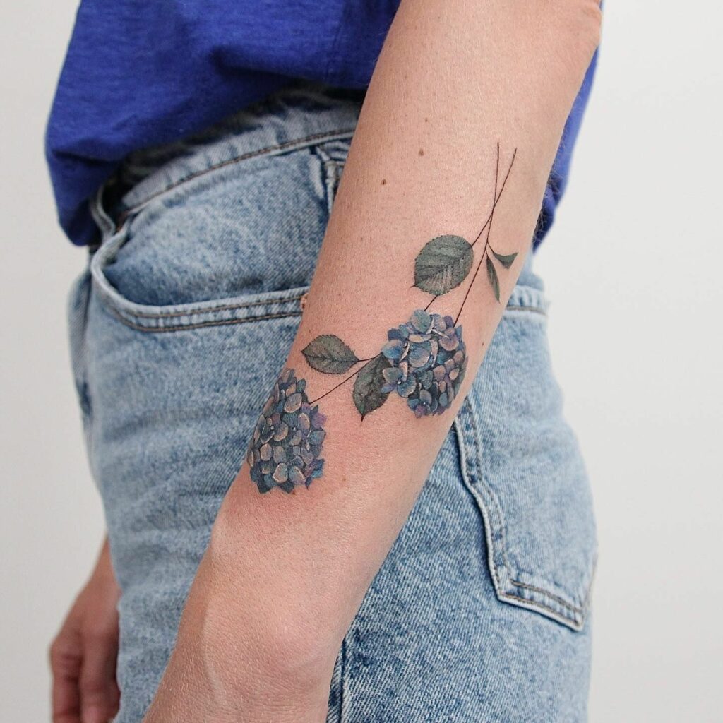220+ Prettiest Hydrangea tattoo Designs (2024) - TattoosBoyGirl